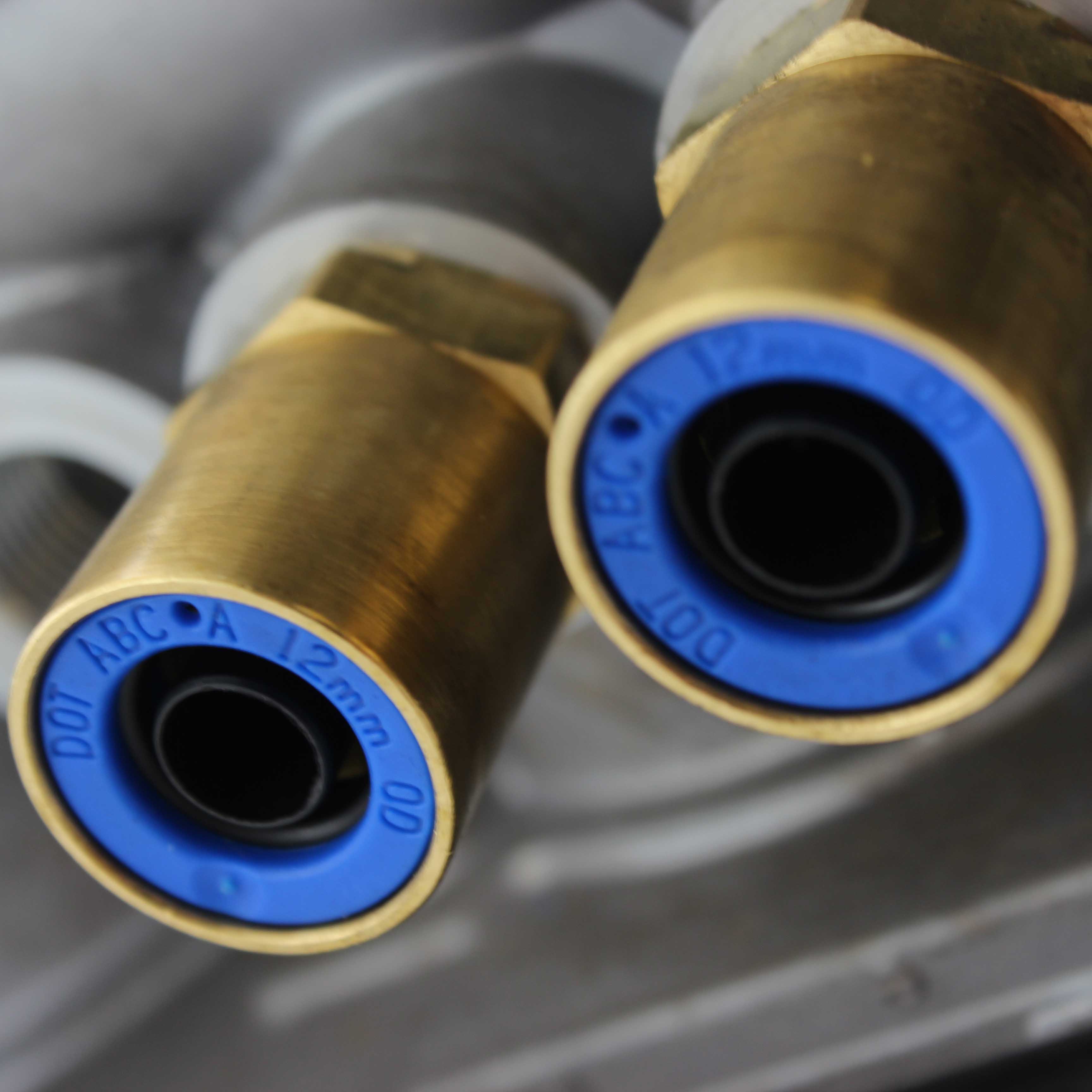 Wabco EBS Trailer Modulator Basic - Wabco - Brake system - Broshuis ...